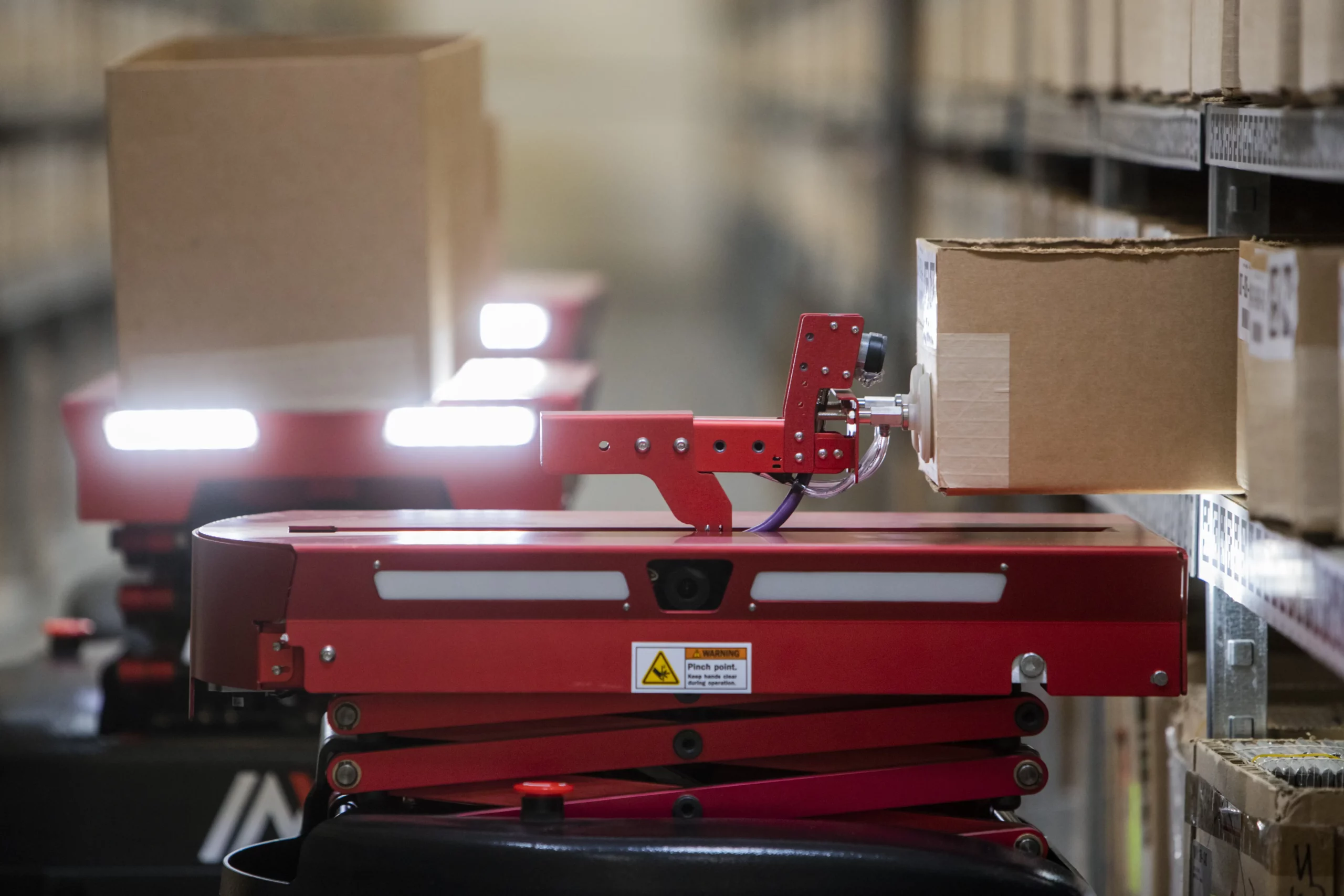 Revolutionizing Warehouse Automation with AMRs | Future of Logistics Revolutionizing Warehouse Automation with AMRs | Future of Logistics